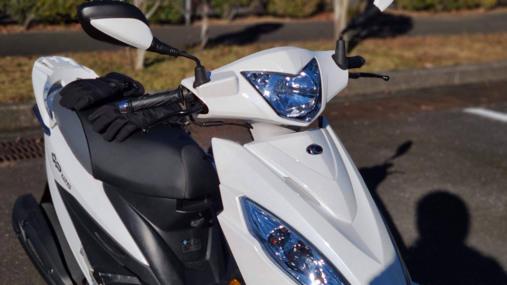 YAMAHA JOG125とKYMCO GP125iの徹底比較！台湾スクーター比較 | 小型モト