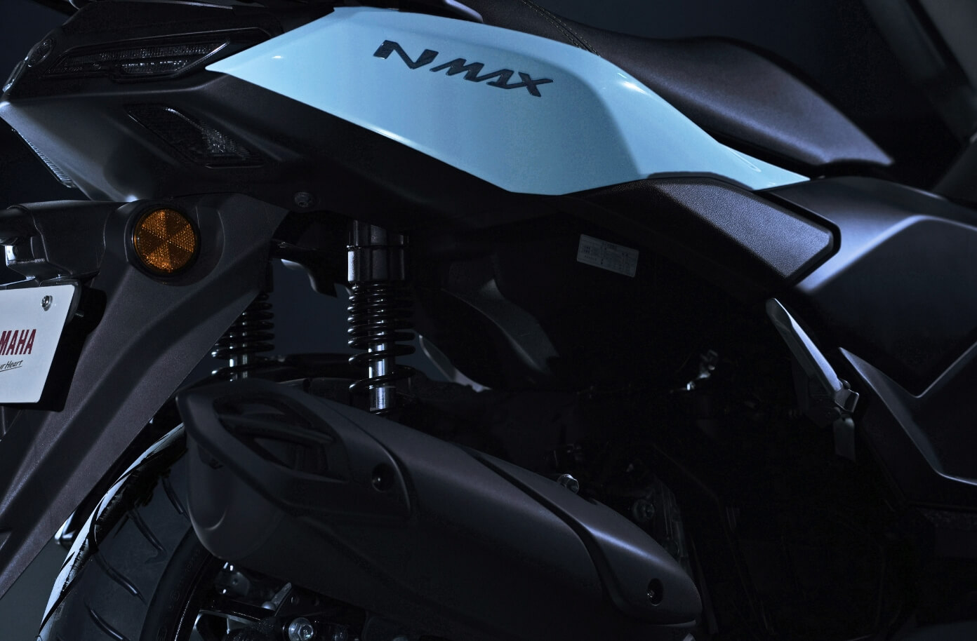 NMAX125 2025年モデルの情報まとめ！追いつけ、追い越せ？PCX | トッサンのスクーター基地